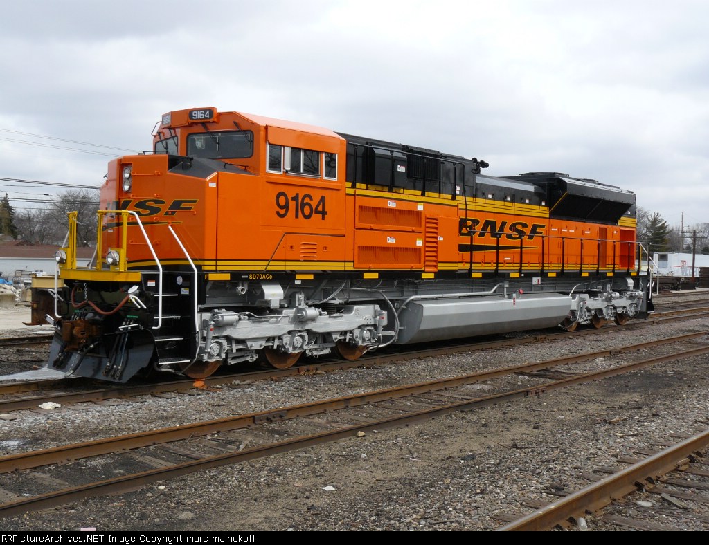BNSF 9164